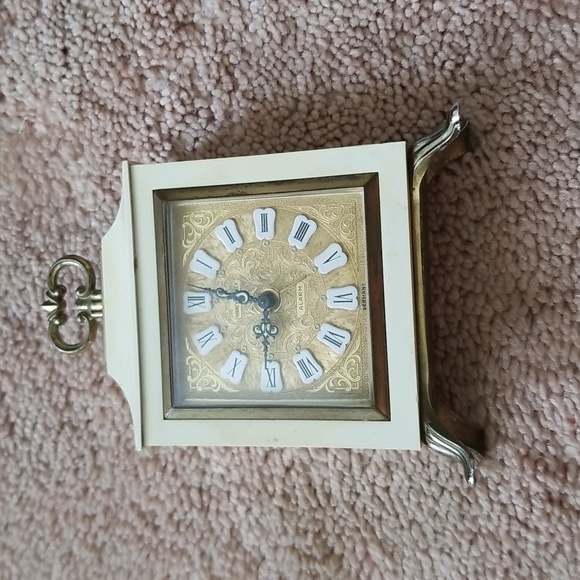 Other | Vintage Small Clock | Poshmark